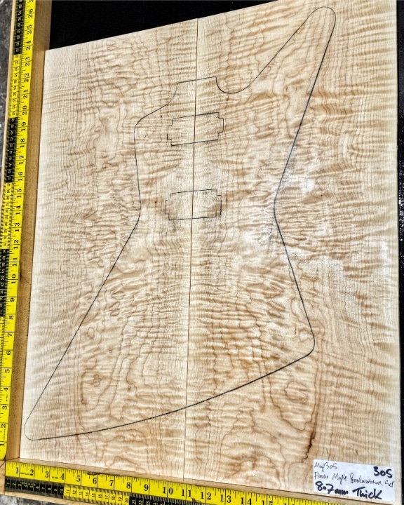 Flame Maple Set 305 Explorer Sized MASTER GRADE | Luthierwood & Artisan ...