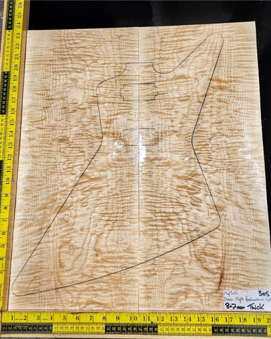 Flame Maple Set 305 Explorer Sized MASTER GRADE | Luthierwood & Artisan ...